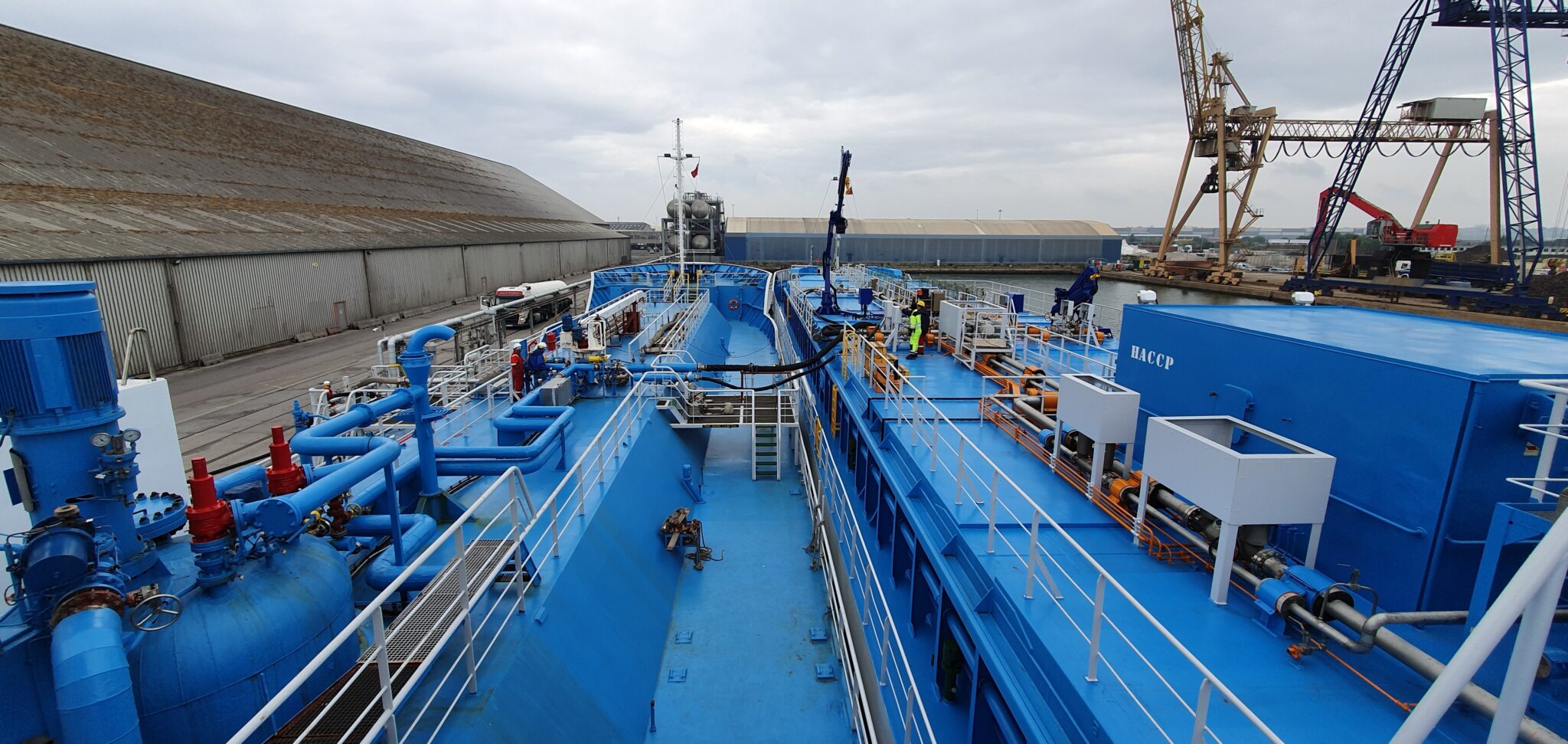 SERVICES – Larvik-Shipping